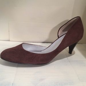 Delman | Shoes | Delmas Brown Suede Pumps Size 72m | Poshmark